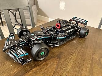 Amazon.com: LEGO Technic Mercedes-AMG F1 W14 E Performance Race Car ...