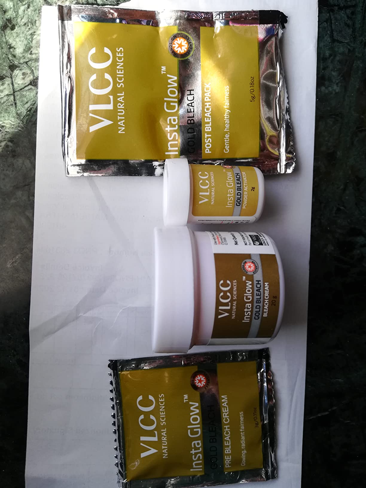 VLCC Insta Glow Gold Bleach, 30gm : Amazon.in: Beauty