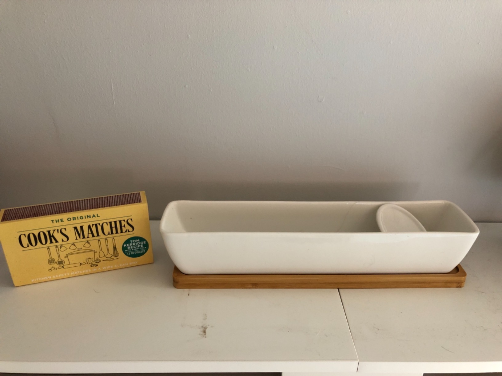 FLOWERPLUS Planter Pot Indoor, 11 Inch Long Rectangle White Ceramic ...