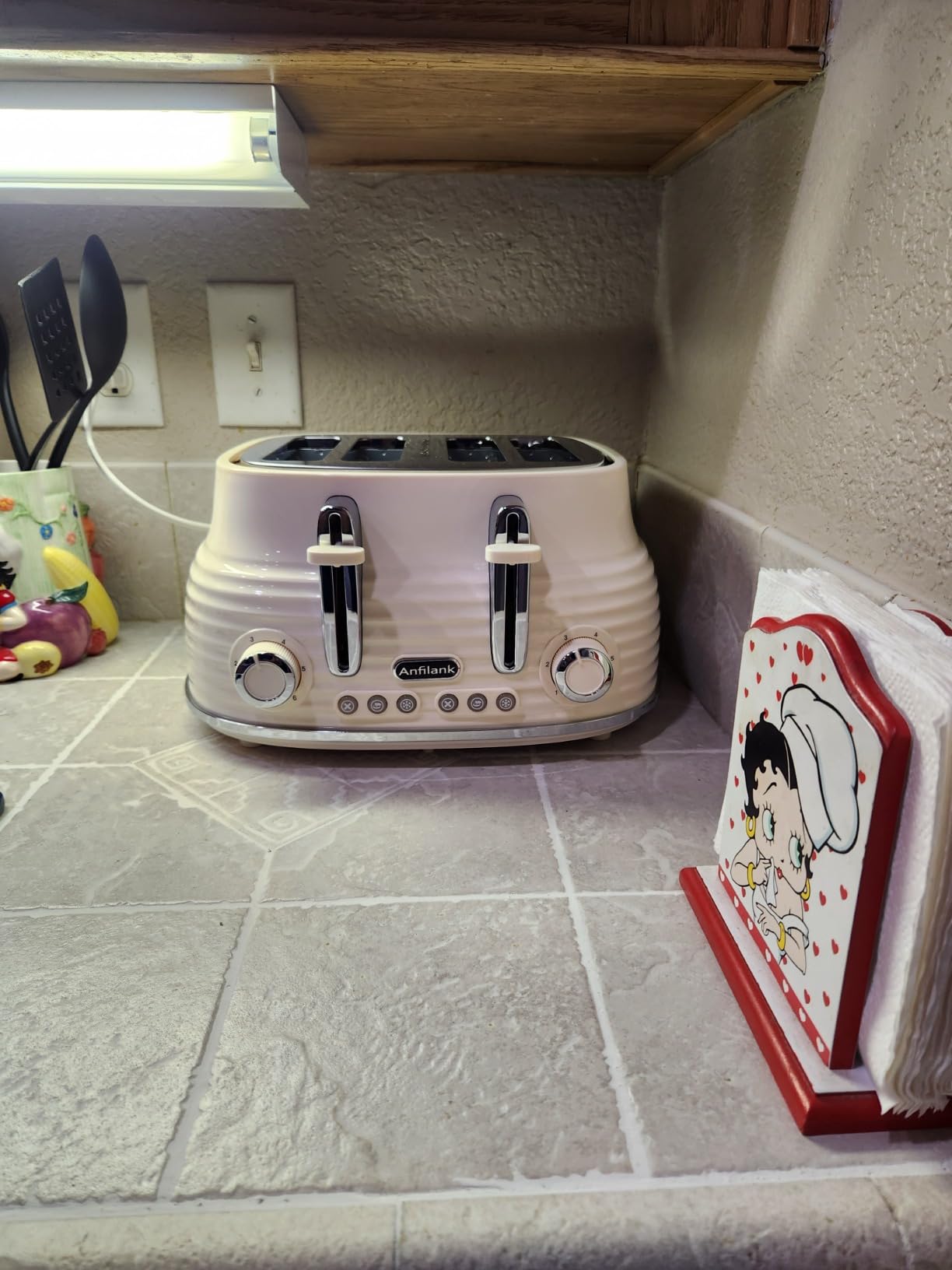 Amazon.com: Anfilank 4-Slice Toaster, 1.5" Extra Wide Slots, Retro ...