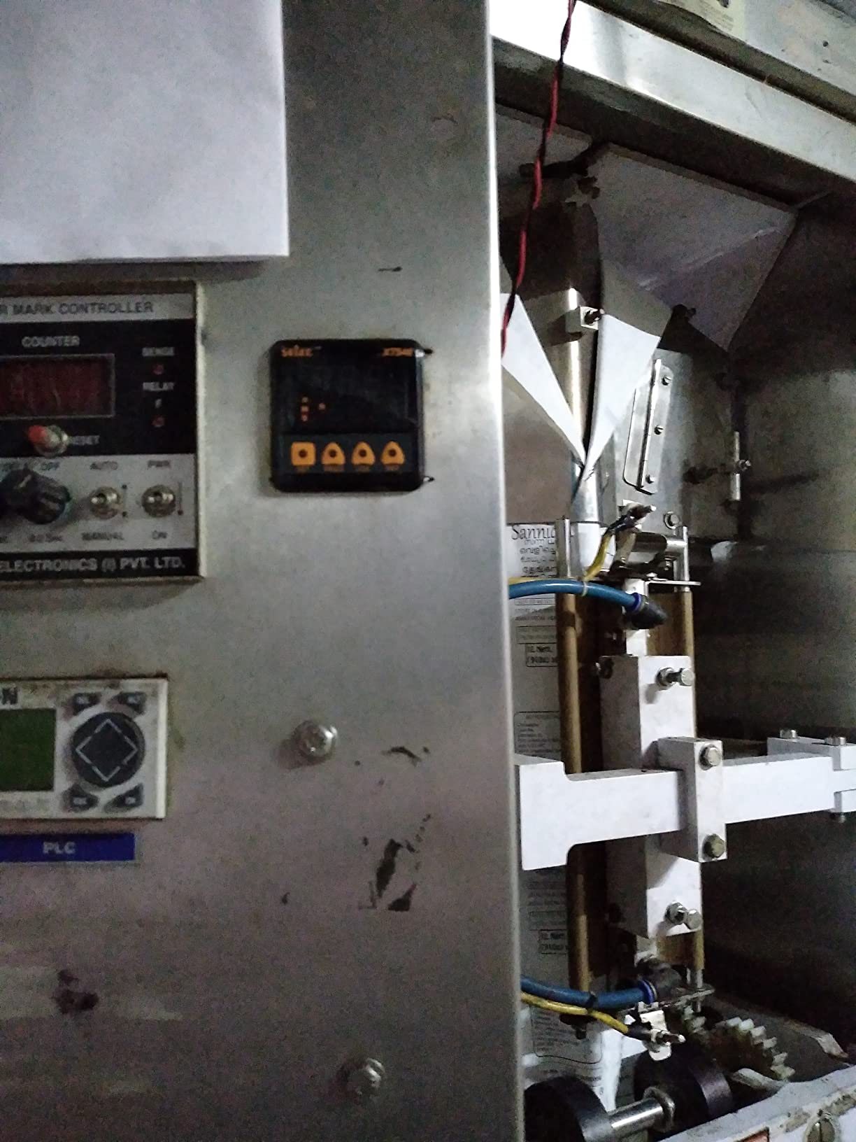 Selec XT546 Digital Timer Dual Display (Black, 94 x 48 x 48 mm ...