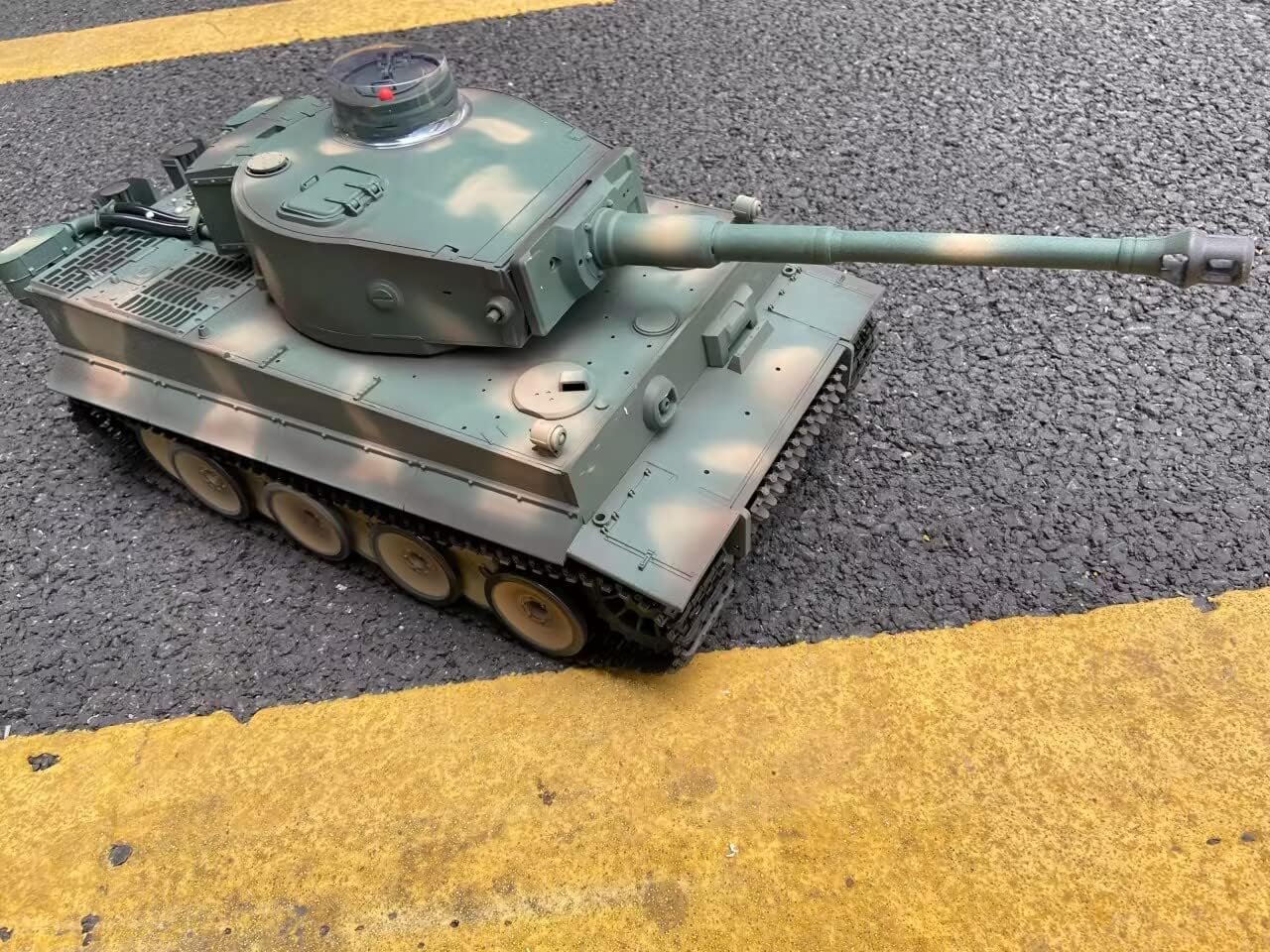 1/16 Scale Remote Control Tank Simulation German Tiger RC Tank Vehicle ...