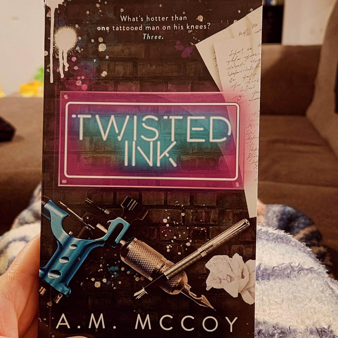Amazon.com: Twisted Ink: A Why Choose Romance (Beauty In The Ink Book 1 ...