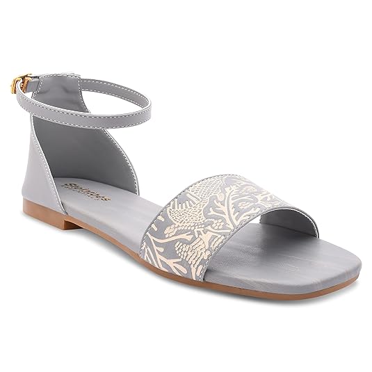 Buy Stelatoes Women Green Ethnic Sandals (BATC401) at Amazon.in