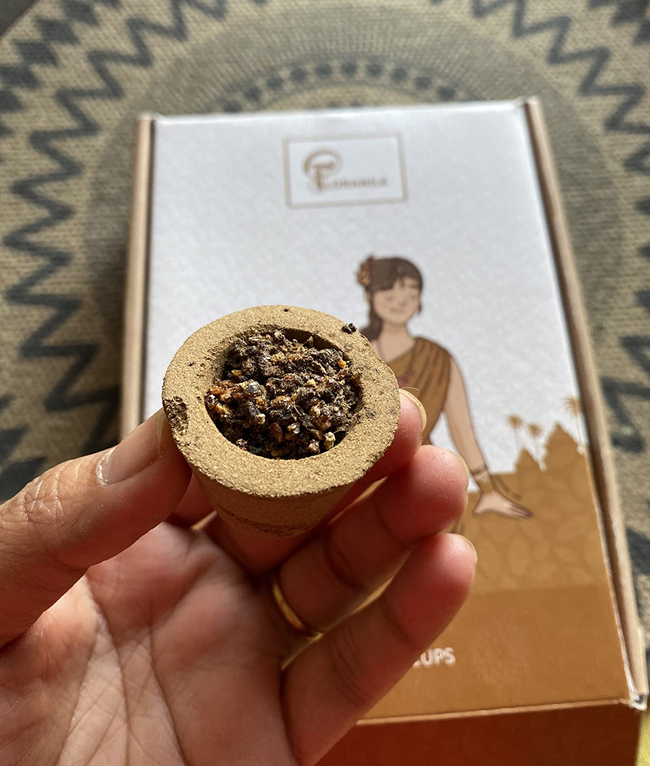 FLORANILE 24 Organic Havan Cups with Holder | Havan Cups for Pooja ...