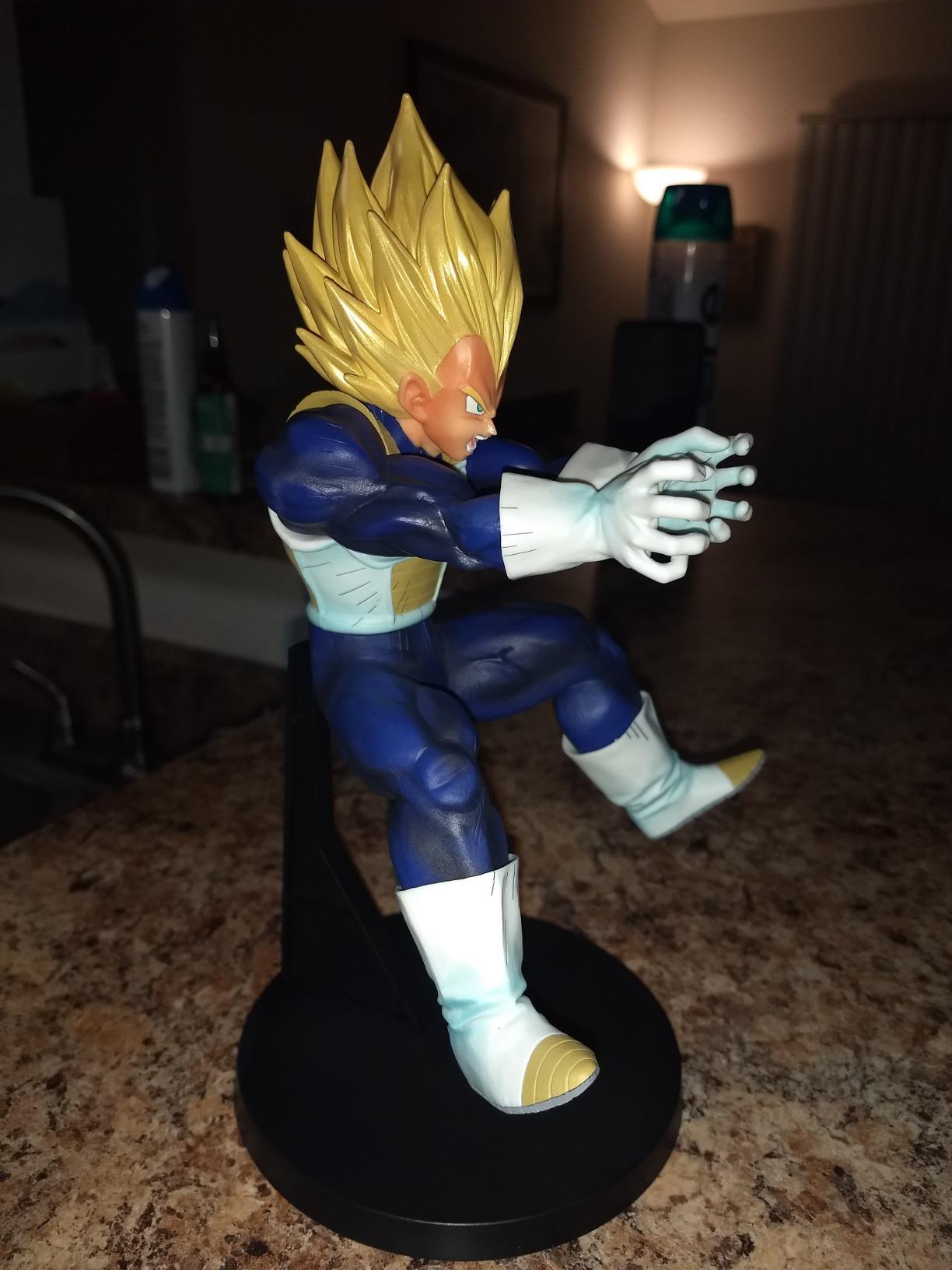 Amazon.com: Banpresto Dragon Ball Z Final Flash Vegeta Figura de acción ...