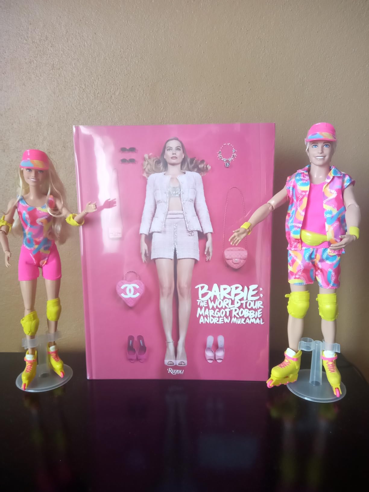 Barbie(TM): The World Tour : ROBBIE, MARGOT, MUKAMAL, ANDREW, McDean ...