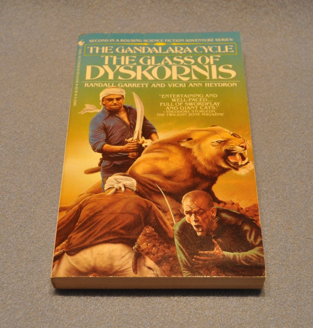 The Glass of Dyskornis (Gandalara Cycle, Book 2): ANAM: 9780553208276 ...