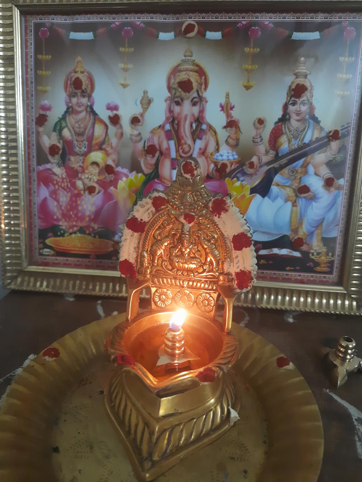 Putrika Traditional Handicrafted Brass Wick Holder|Thiri Stand|Batti ...