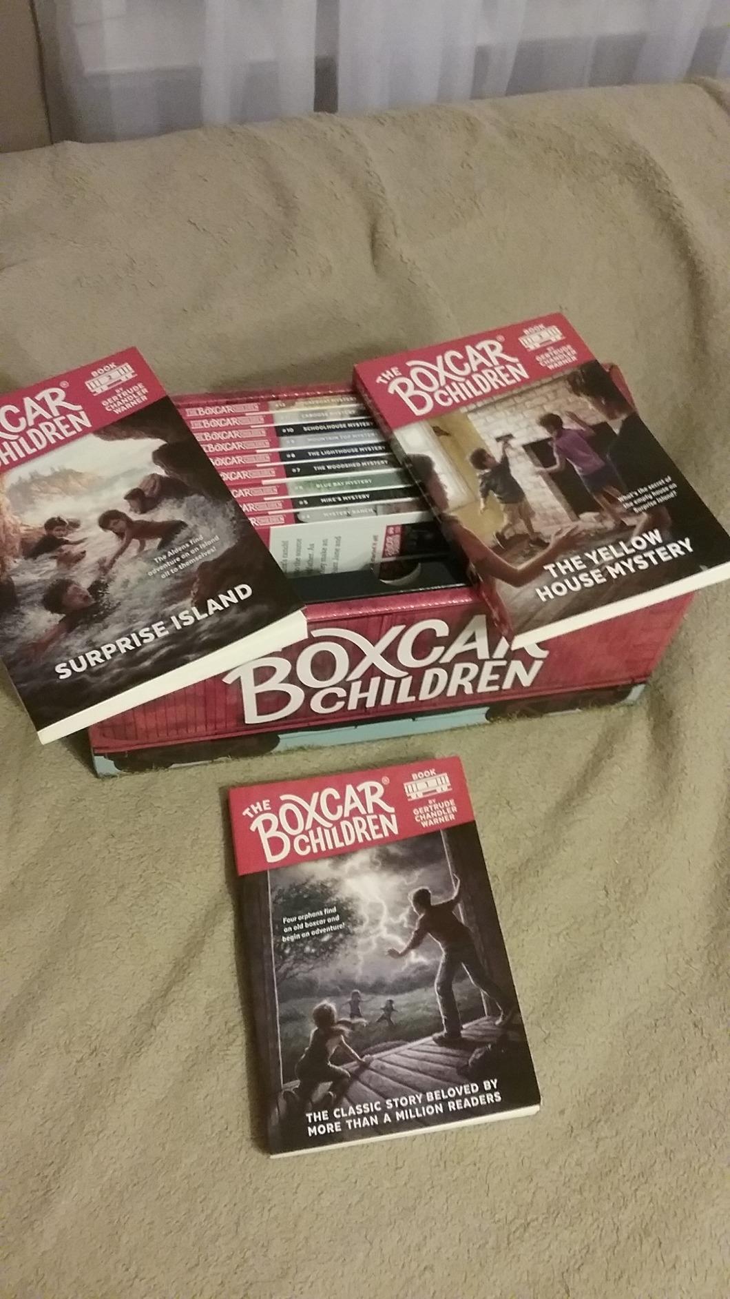 The Boxcar Children Bookshelf (The Boxcar Children Mysteries, Books 1 ...