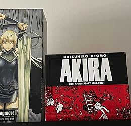 Amazon.com: Akira 35th Anniversary Box Set: 9781632364616: Otomo ...