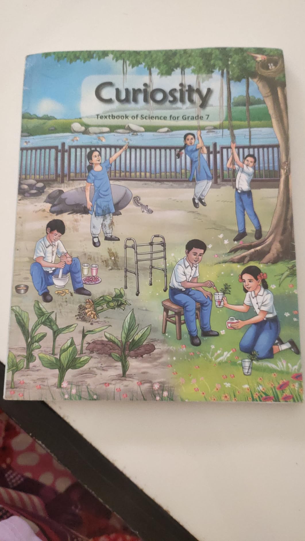 777 Curiosity, Textbook of Science for Grade 7 (Edition First Edition ...