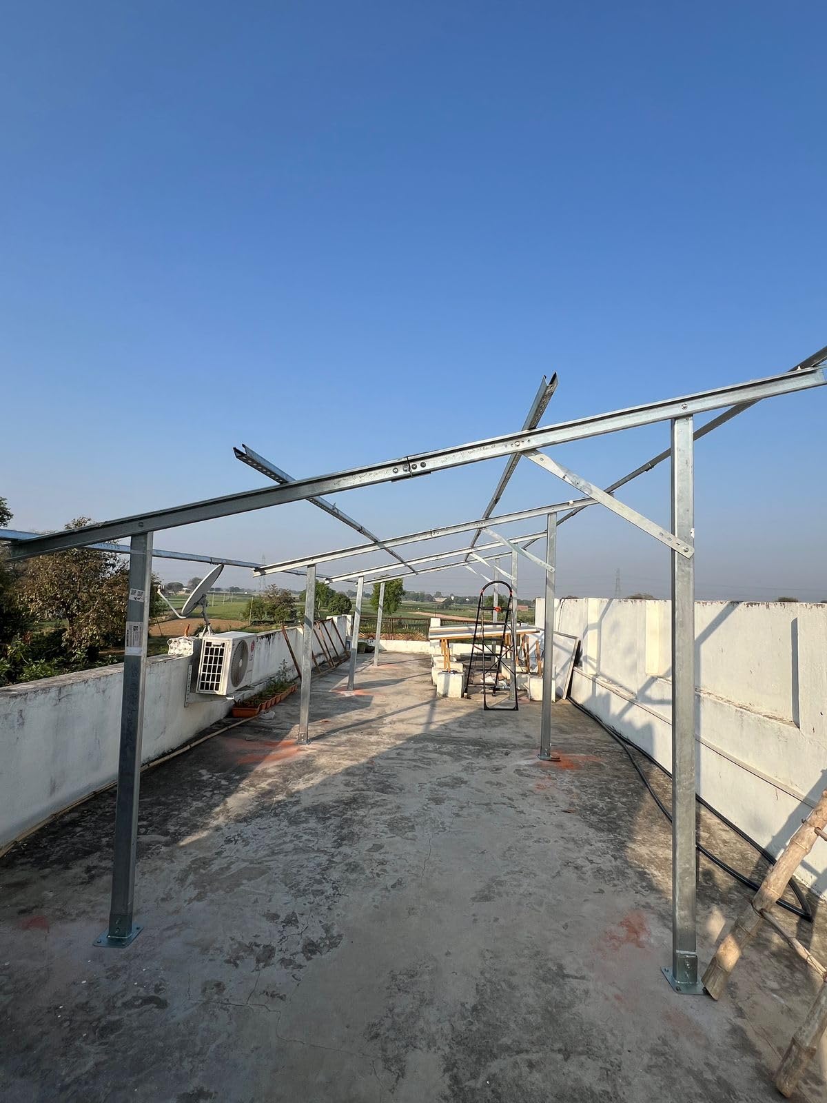 SOLARWARE Solar Panel mounting Structure kit for: 4 Panels of 225w / 3 ...