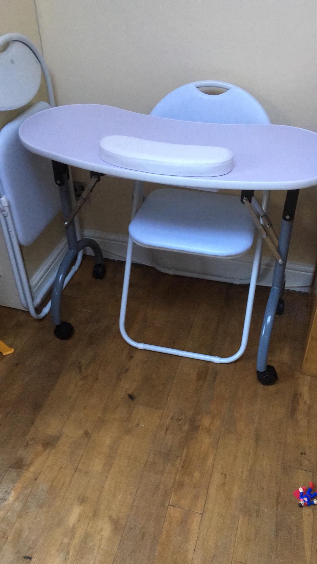 Harbour Housewares Padded Folding Chairs - Easy Store Metal Frame ...