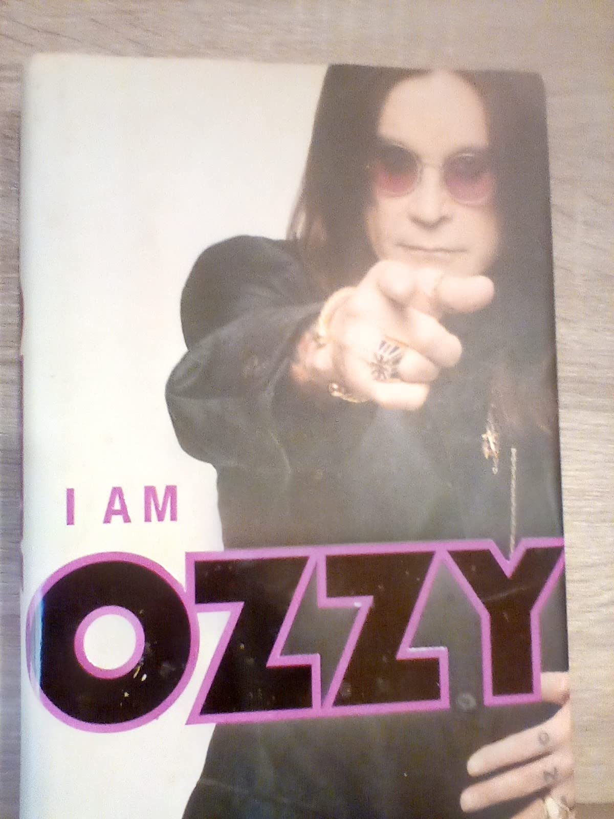 I Am Ozzy: Osbourne, Ozzy, Ayres, Chris, Skinner, Frank: 9781607885207 ...