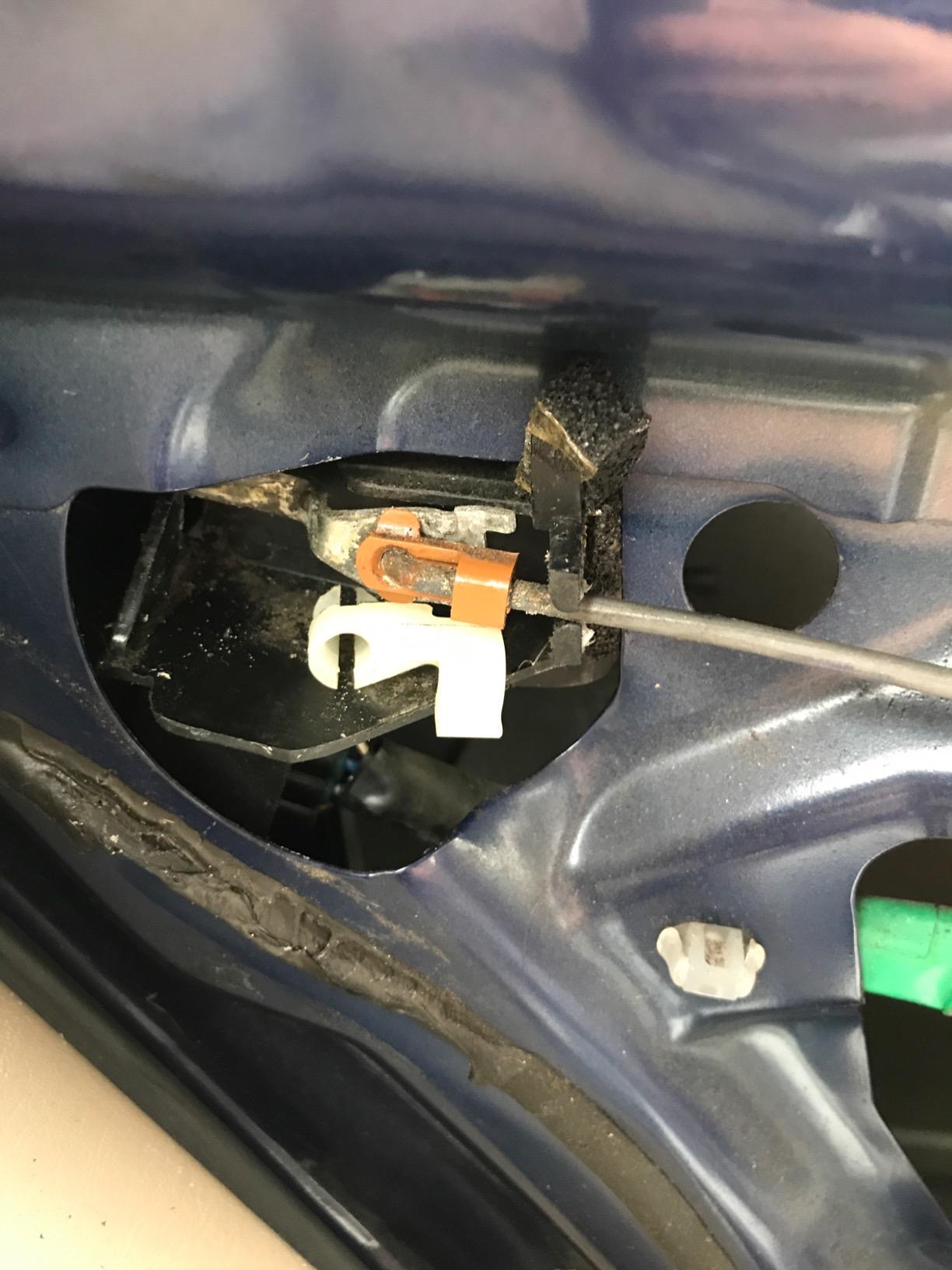 Amazon.com: Rexka 5 Sets Tailgate Handle Door Lock Rod Clips Tailgate ...