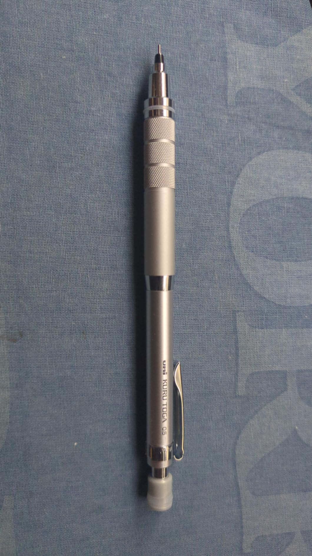 uni Kuru Toga Roulette Model Auto Lead Rotation 0.5mm Mechanical Pencil ...