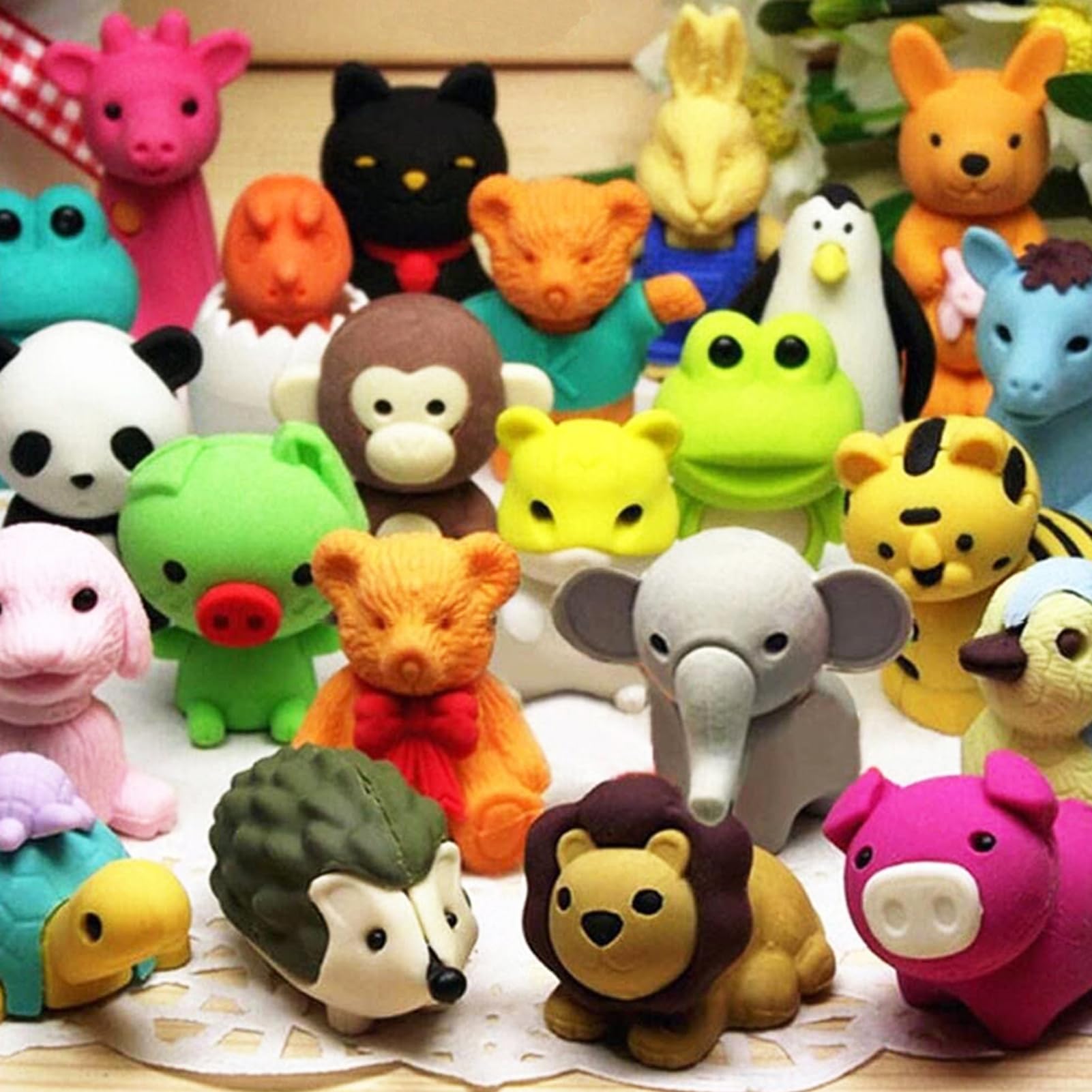 URSKYTOUS 60Pcs Animal Erasers Desk Pets for Kids Animal Pencil Erasers ...