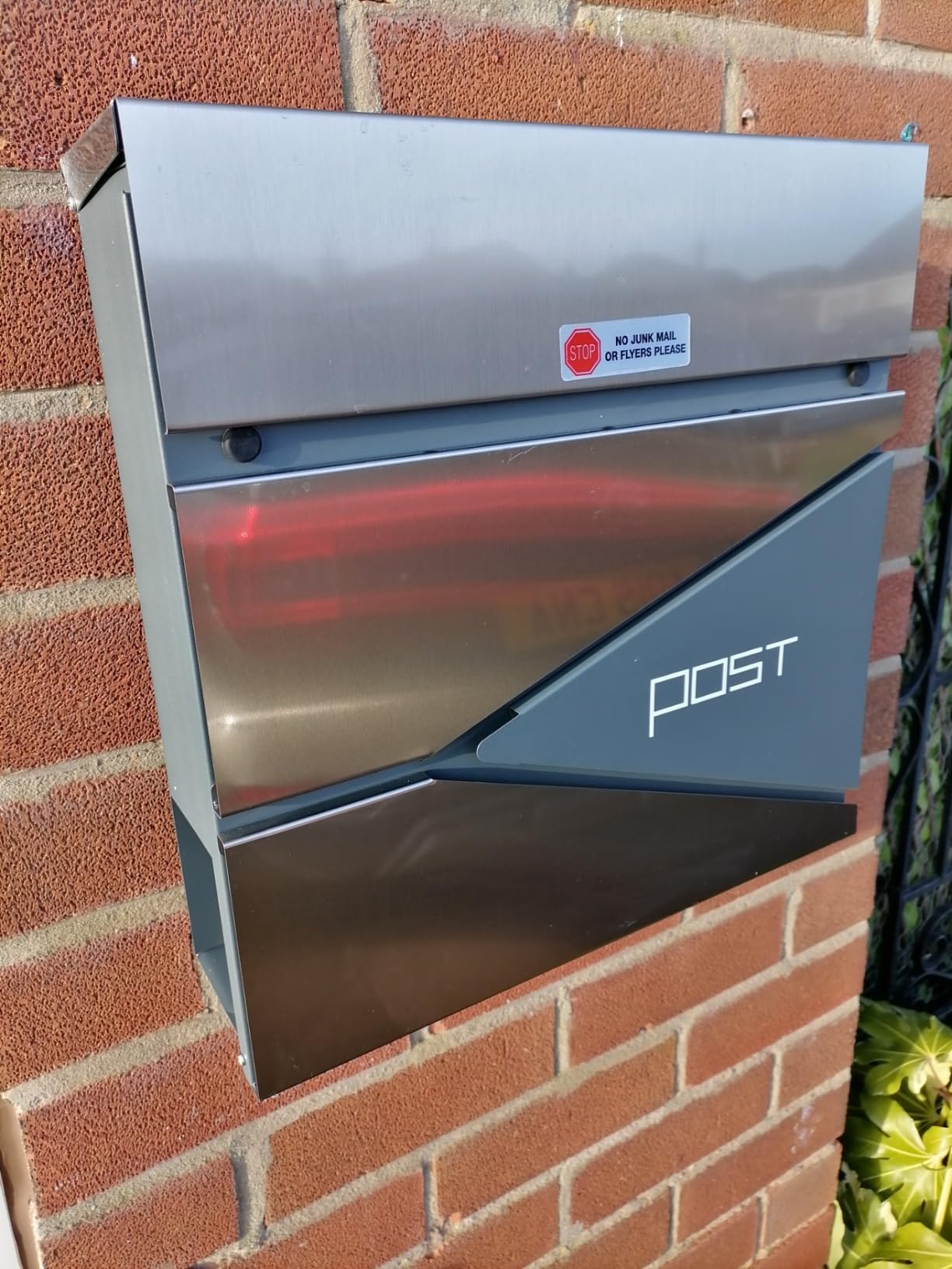 SONGMICS - GMB051G02 - Wall Mounted Post Box with Newspaper Holder ...