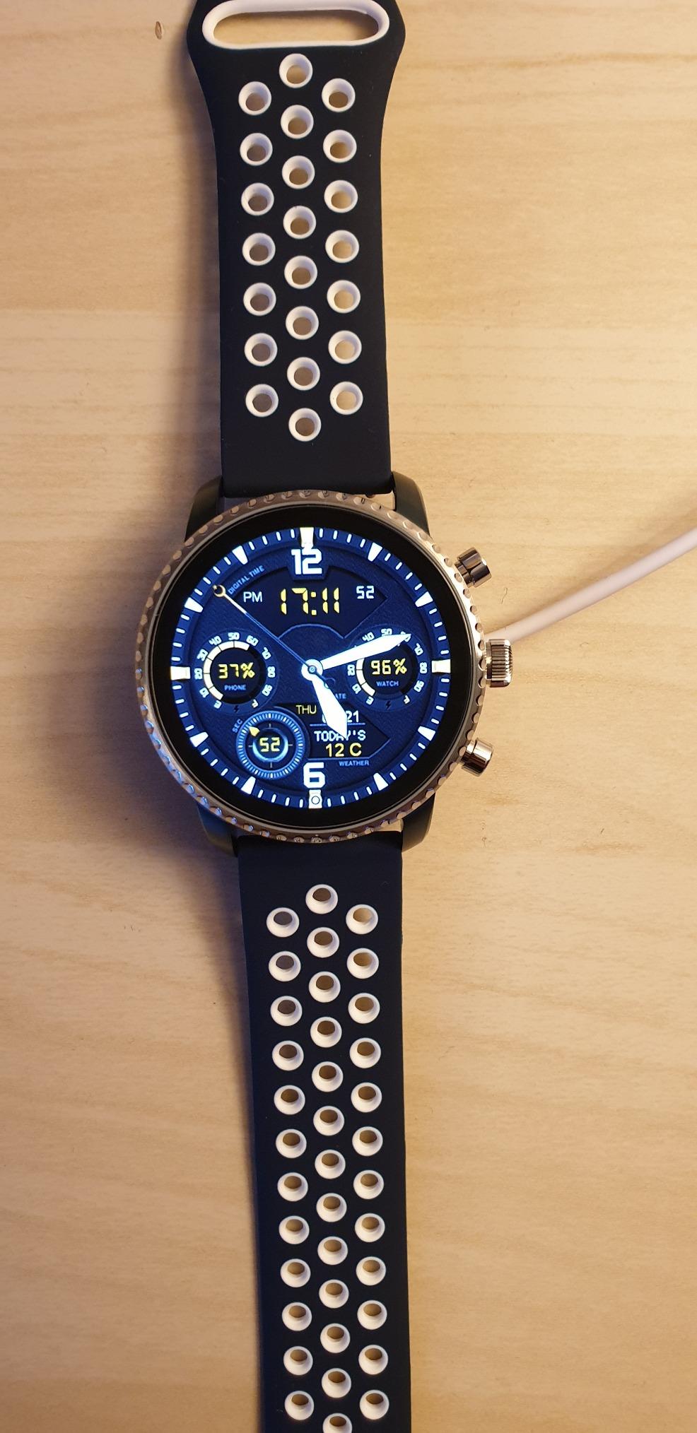 Fossil FTW4016 Men's Gen 4 Explorist HR Silicone Touchscreen Smartwatch ...