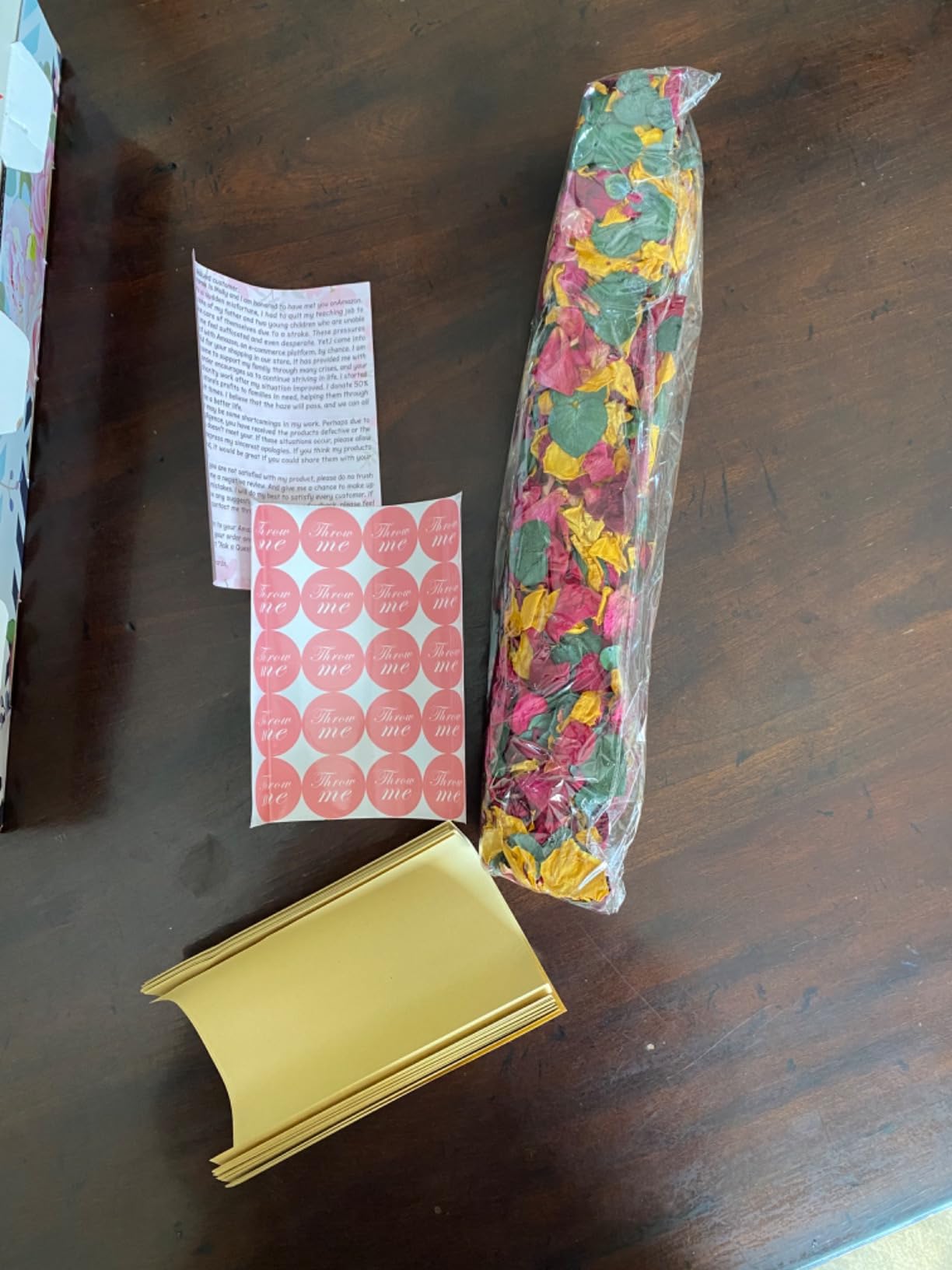 Amazon.com: 2 QT Mix Biodegradable Flower Petals Confetti, 20+ Cups of ...