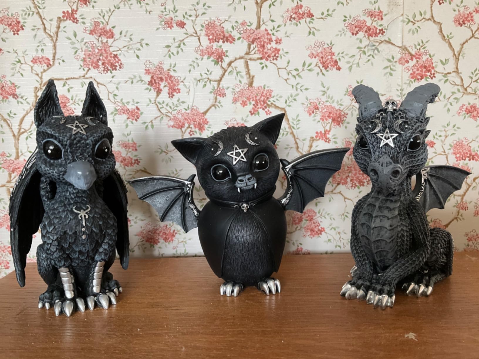 Nemesis Now Cult Cuties Griffael, Black, 10.7cm, Resin : Amazon.co.uk ...