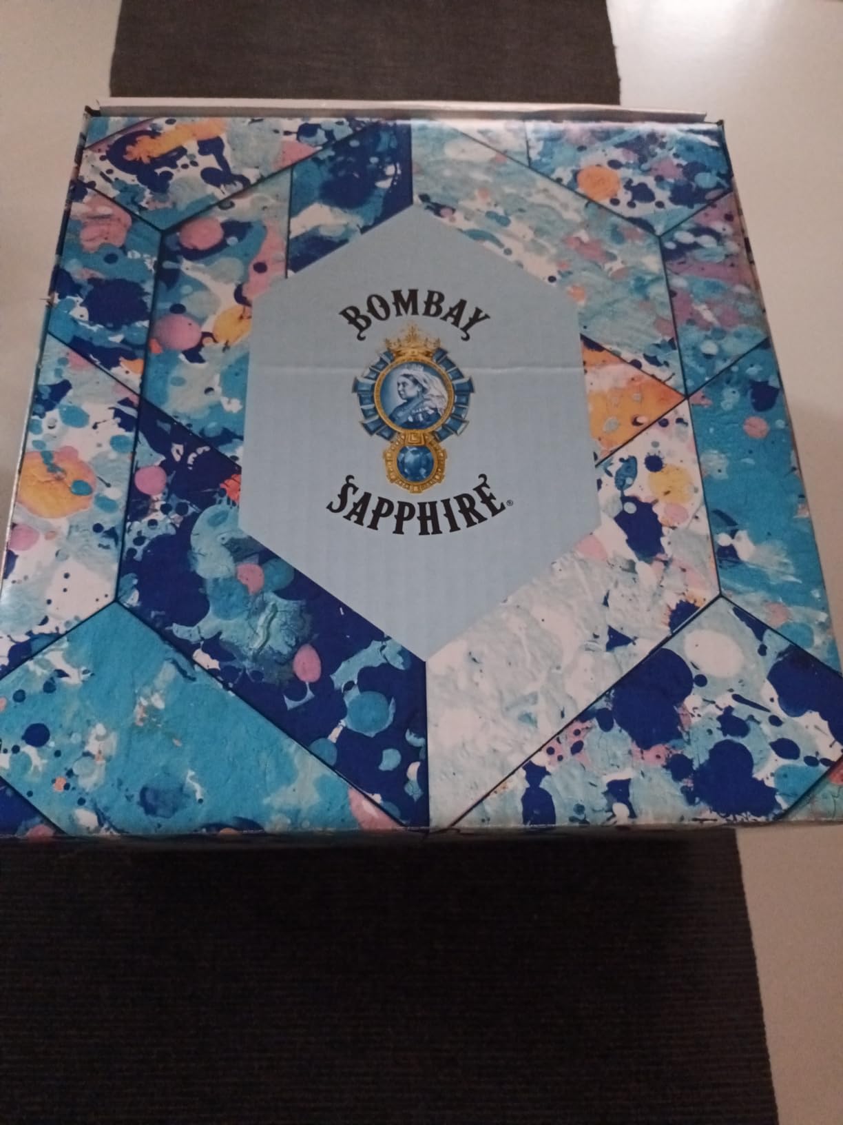 Bombay Sapphire Gin Cocktail Gift Set, Including Bombay Sapphire ...