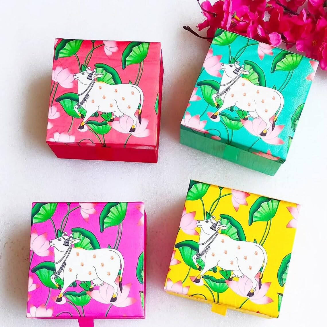 brown leaf Wood Indian Pichwai Box Wedding Favor, Housewarming Return ...