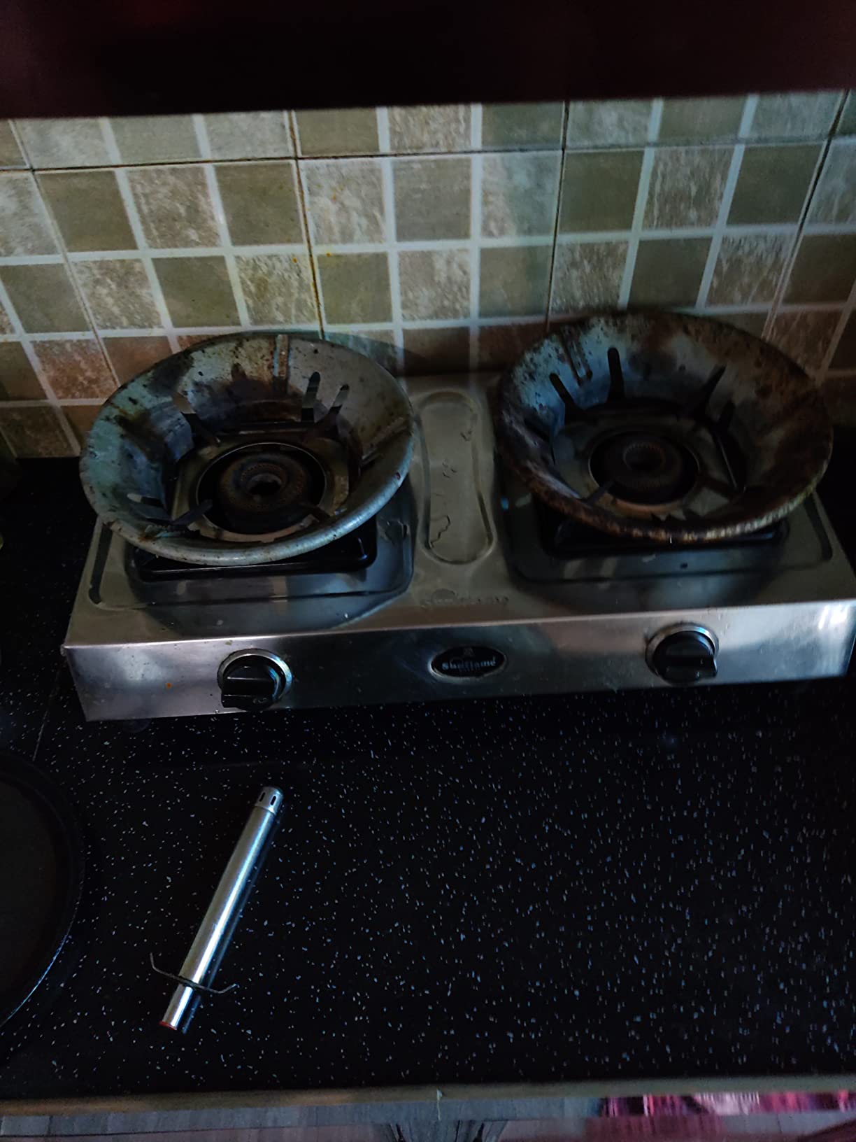 AWRU Gas Stove Stand Round Burner Stand, Glass top Gas Saver Jail Home ...