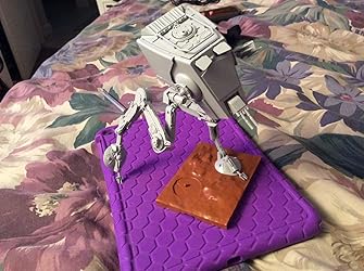 Amazon.com: Bandai AT-ST 1/48 Scale Star Wars All Terrain Scout ...