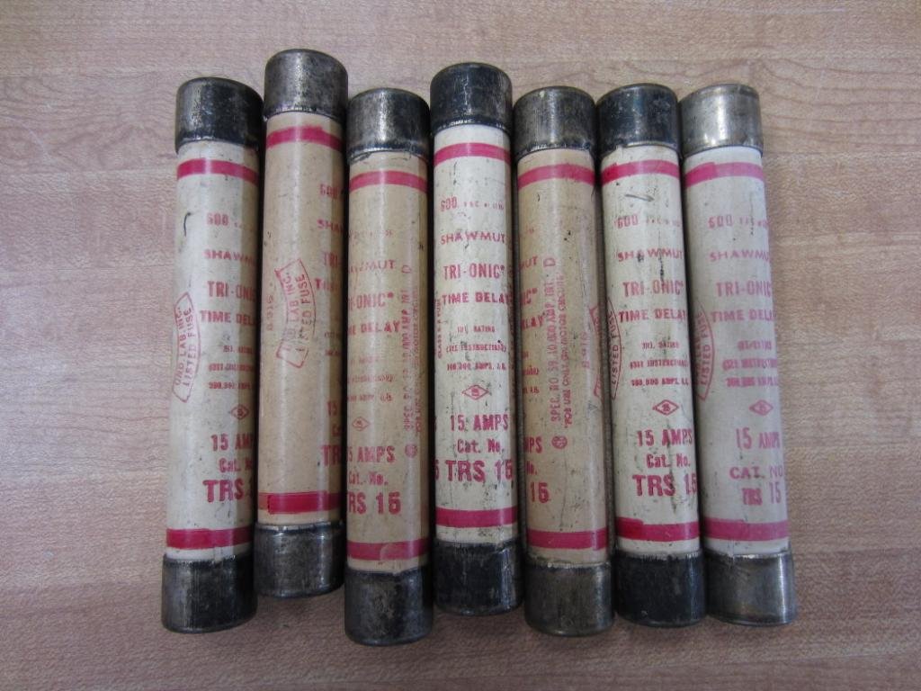 Shawmut TRS 15 Pack of 7 Tri-Onic Fuses TRS15: Amazon.com: Tools & Home ...
