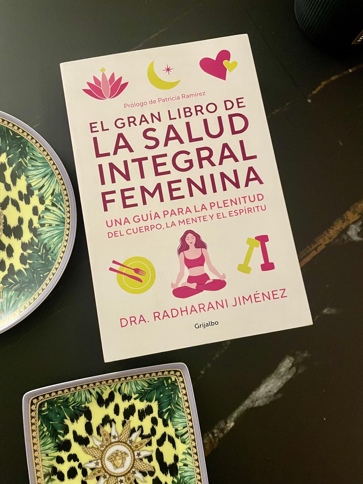 El gran libro de la salud integral femenina: Una guía para la plenitud ...