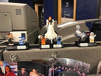 Amazon.com: LEGO Ideas 21312 Women of NASA (231 Pieces) : Toys & Games
