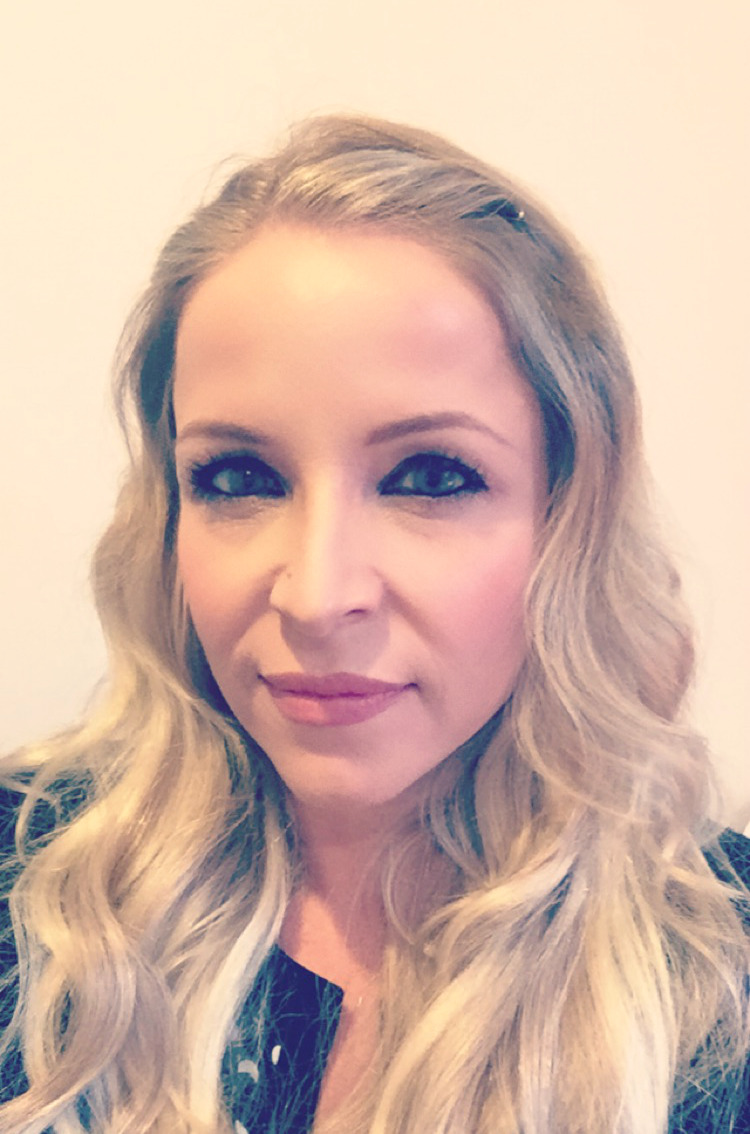 Amazon.com: Caroline Cranshaw: books, biography, latest update