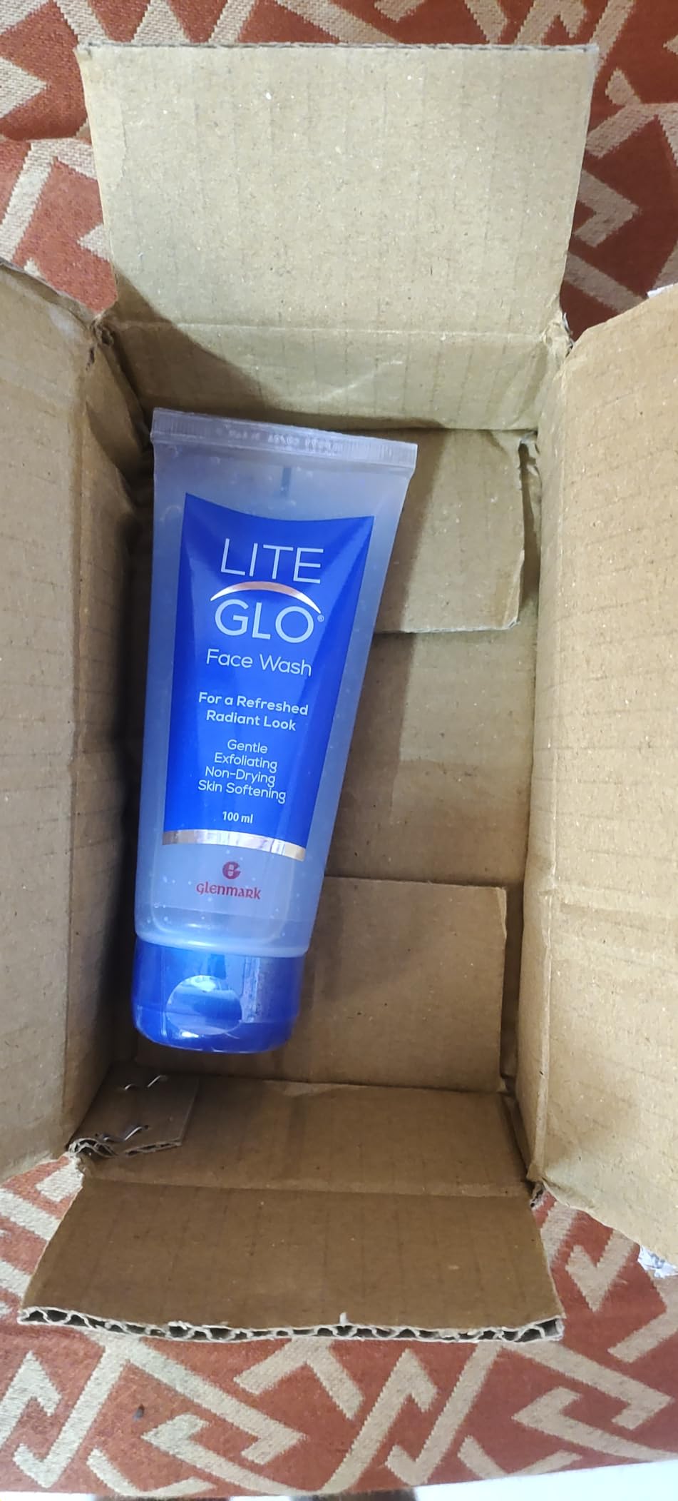 Lite Glo Face Wash for Combination Skin - Contains Vitamin C, Glycolic ...