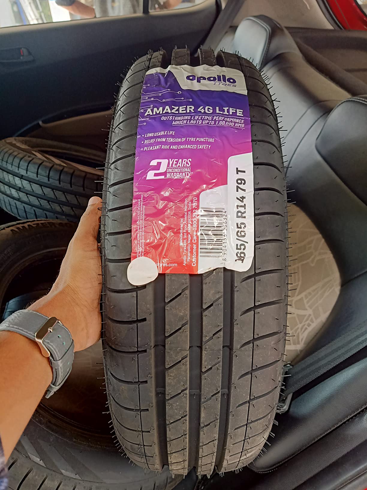 Apollo tyres Amazer 4G Life 165/65% R14 79T Tubeless Car Tyre : Amazon ...
