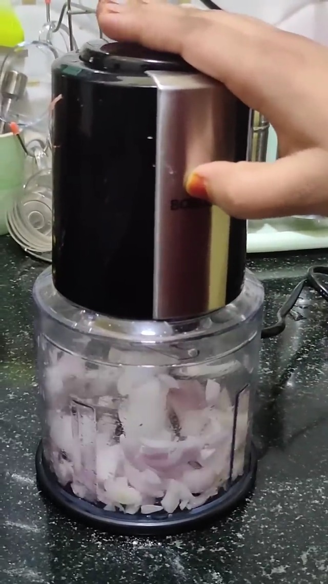 Watch Borosil Chef Delite 300 Watts Electric Chopper for Kitchen on ...