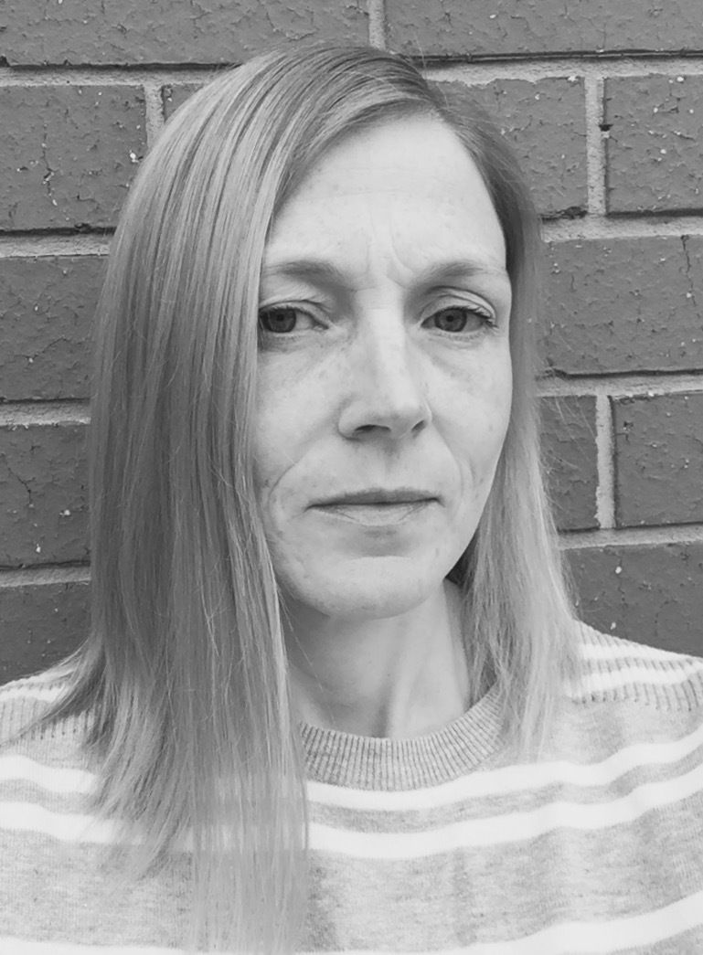 Amazon.com: L J Shea: books, biography, latest update