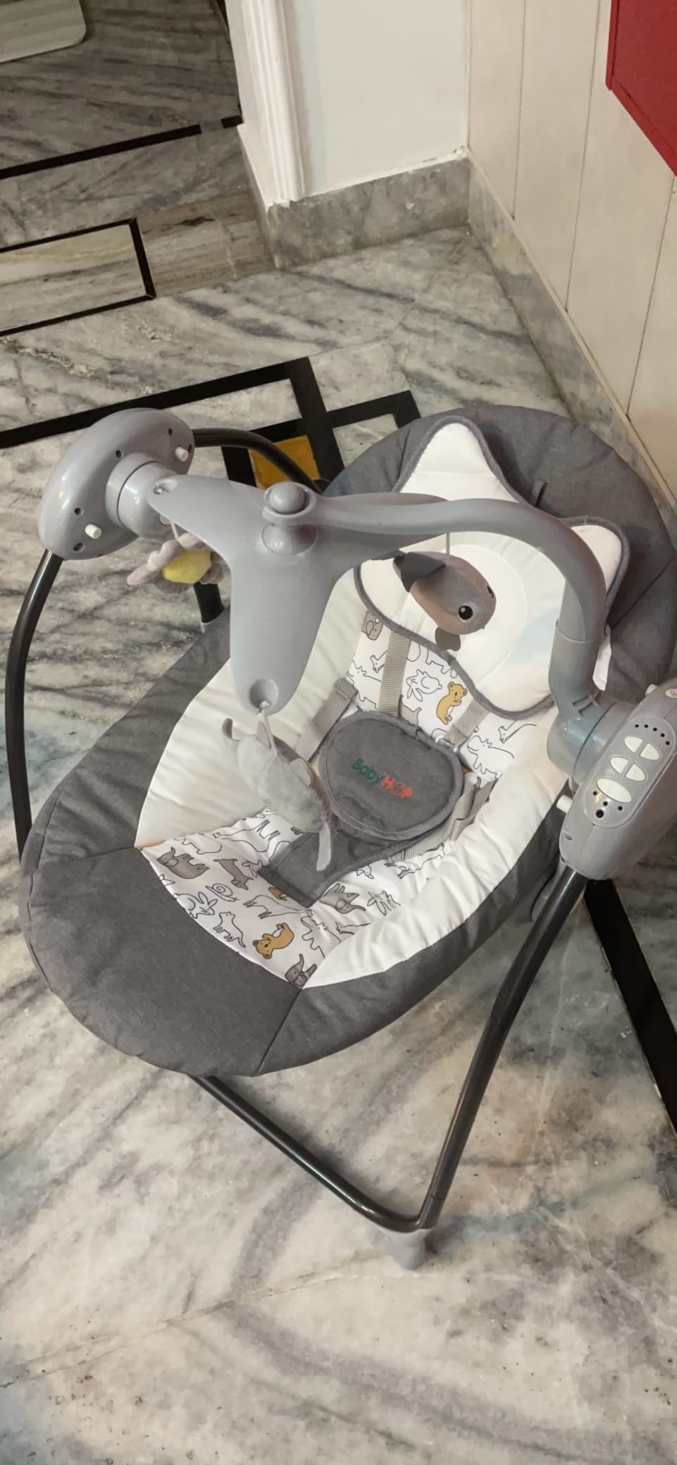 BABYHOP Electronic Baby Swing for Newborn to 24 Months (Model Plush ...