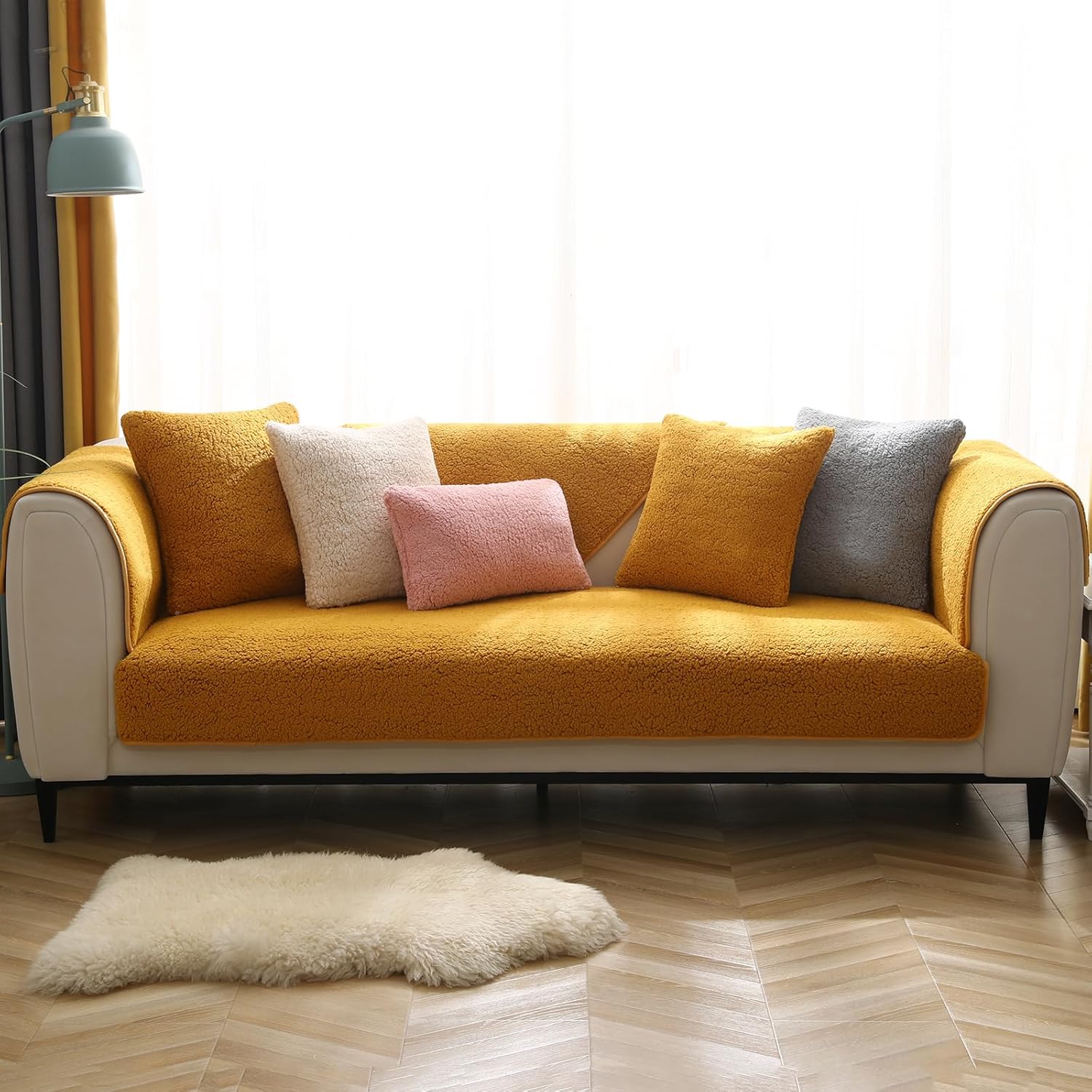 LiveGo Premium Velet Sofa Covers, Non-slip Sofa Slipcovers, Elaborate ...