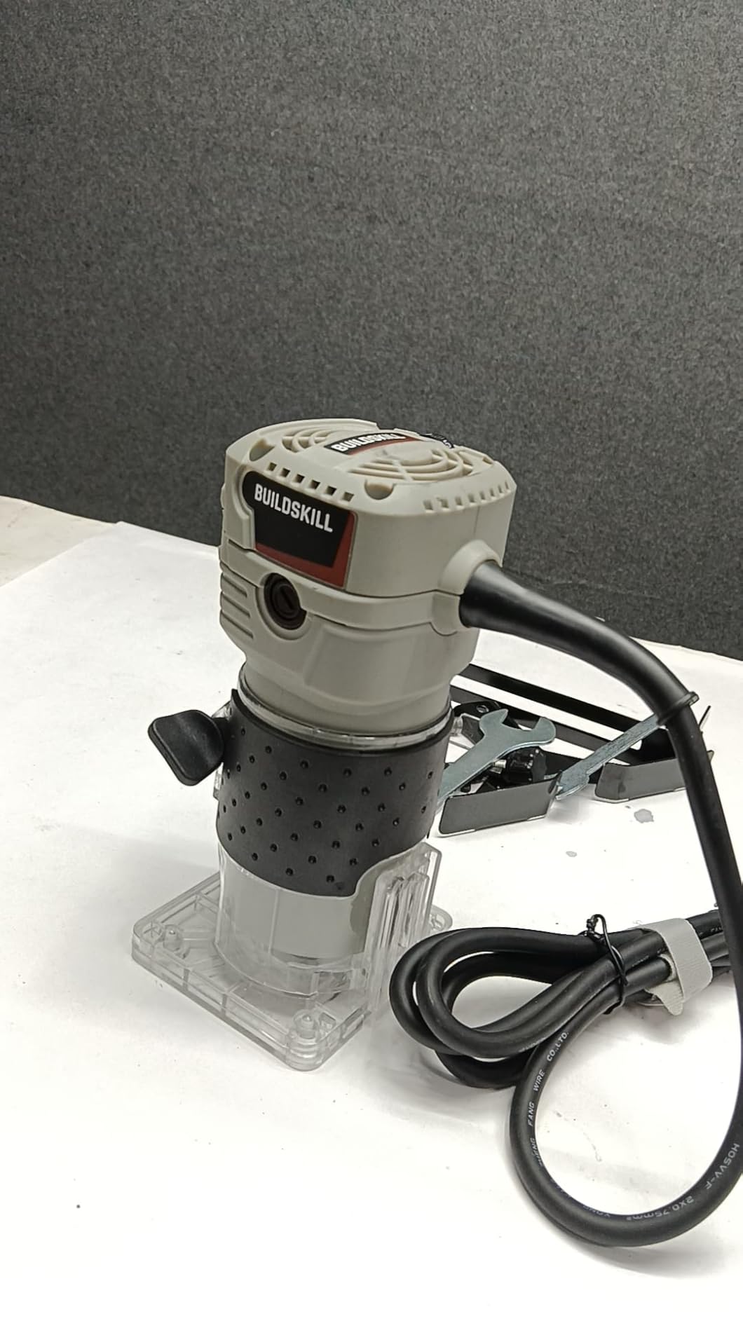 BUILDSKILL 550W Professional Wood Router Machine with Copper Motor ...