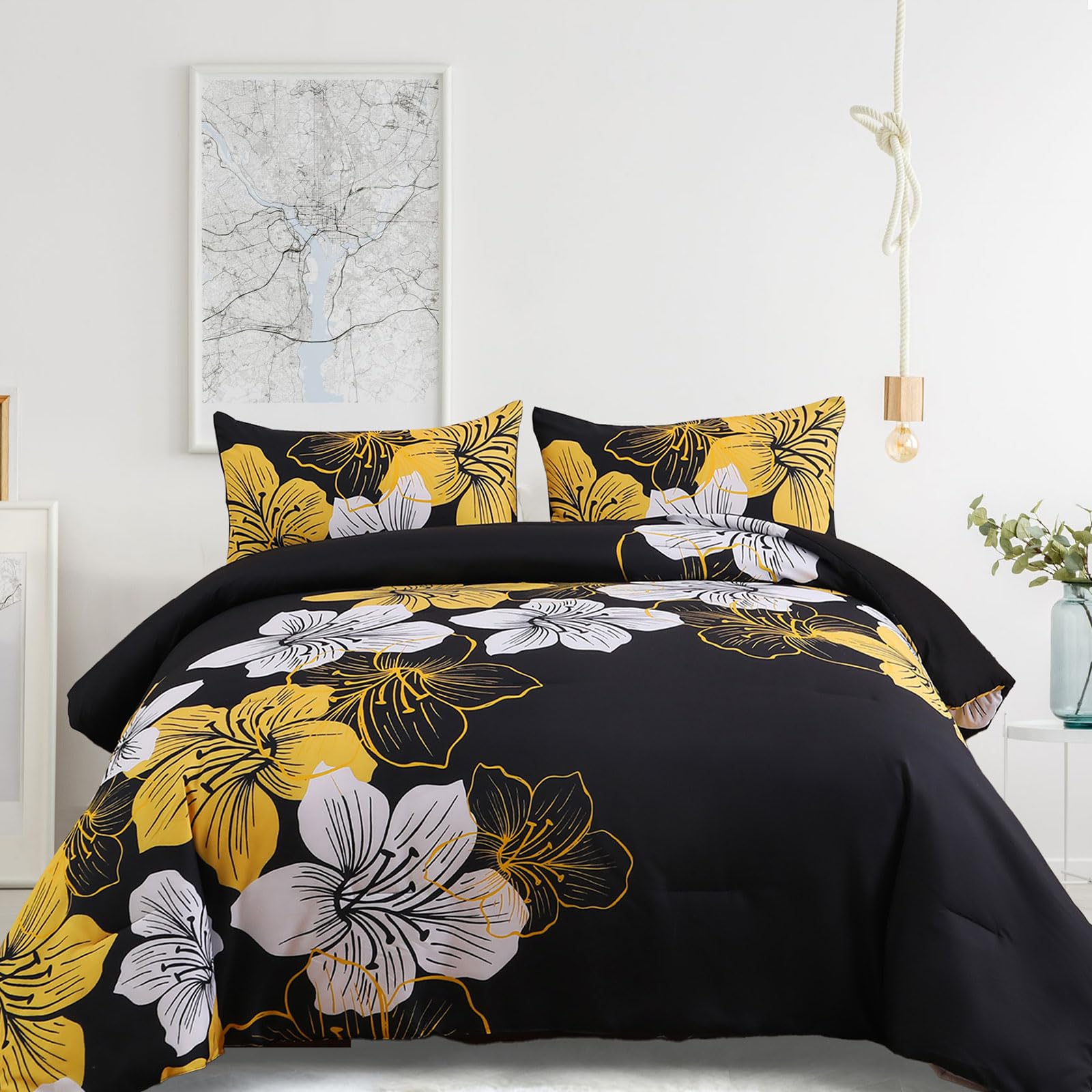 Amazon.com: Menghomeus Queen Comforter Set Black/Gold Floral Bedding ...