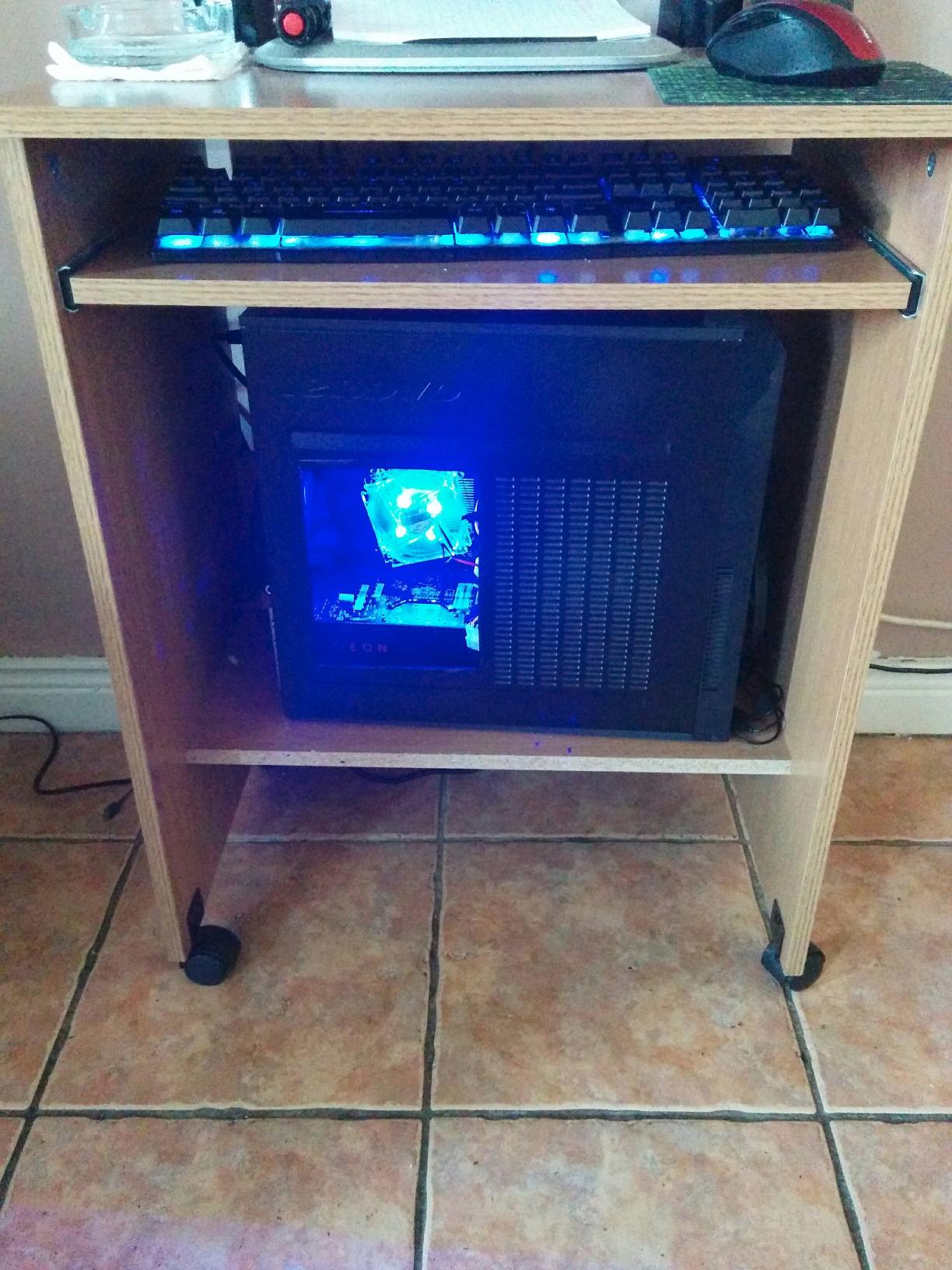 Bewinner 80mm PC Case Fan Crystal Frame and Blades with Four Blue LED ...