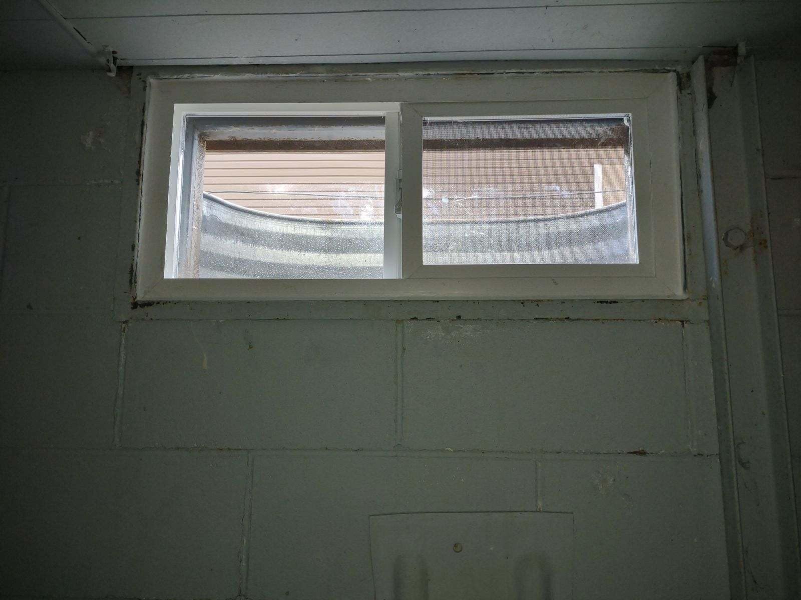 $14/mo - Finance VBSI3214PR Window, 32" x 14", White | Buy Now, Pay Later