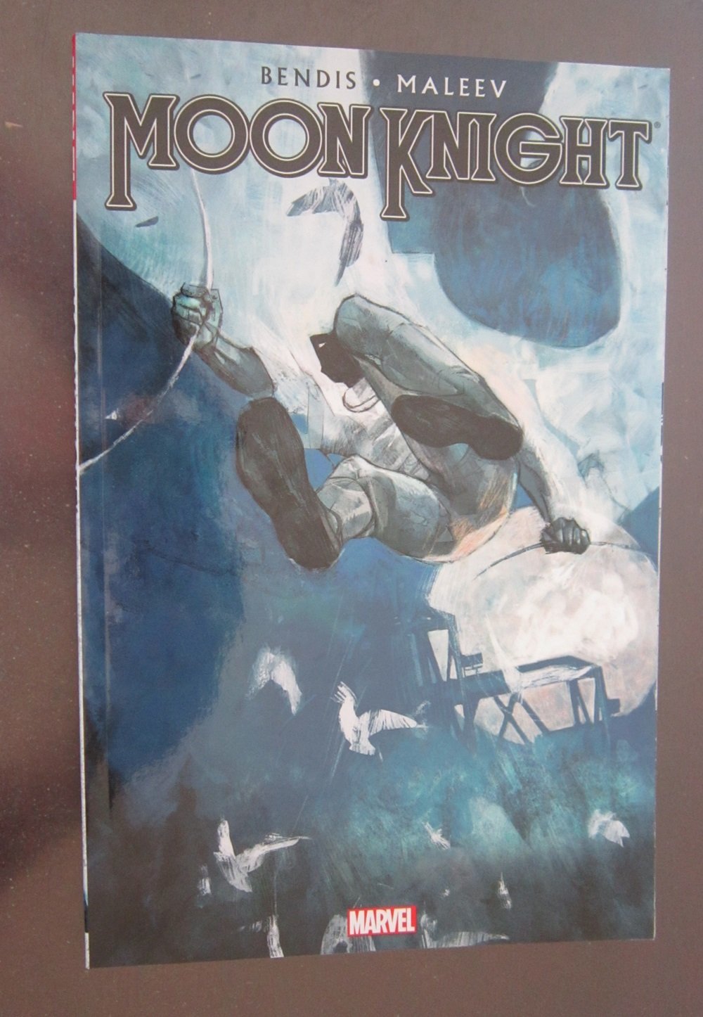 Moon Knight by Brian Michael Bendis - Vol. 2: Amazon.co.uk: Brian M ...