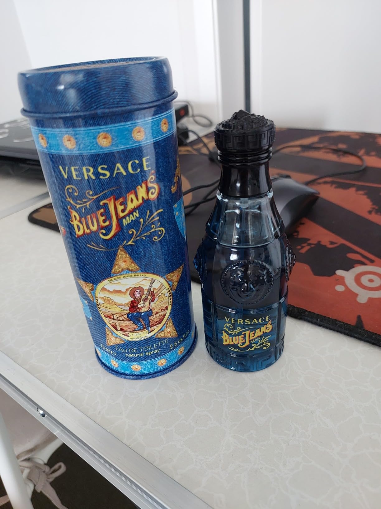 Versace Blue Jeans Cologne, 100ml : Amazon.com.au: Beauty