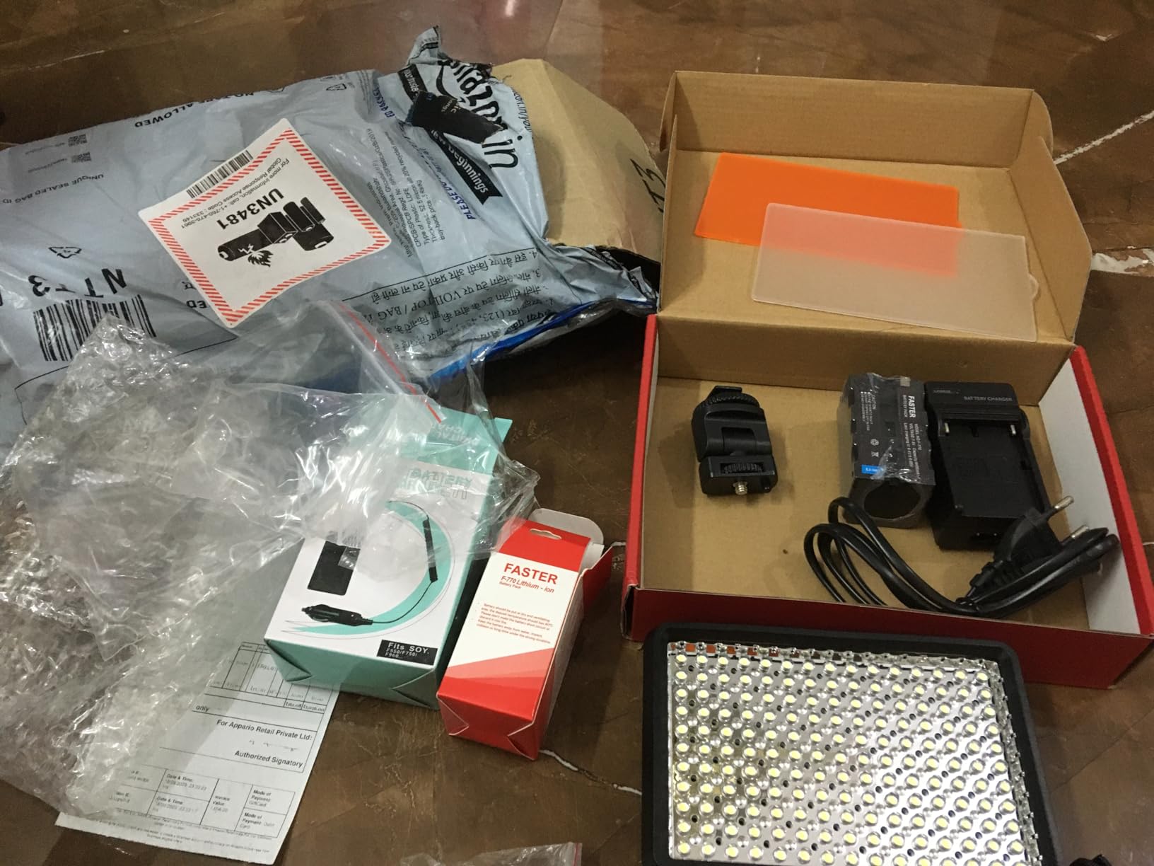 Hako Multicolor Led 180 for Video Camera & DSLR Camera : Amazon.in ...