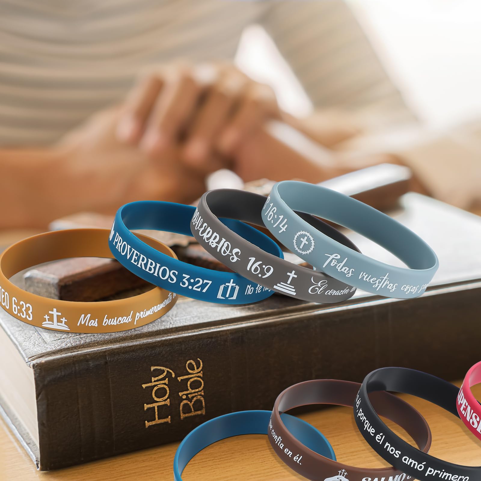 Snapklik.com : Skylety 60 Pcs Spanish Bible Verse Silicone Bracelets ...