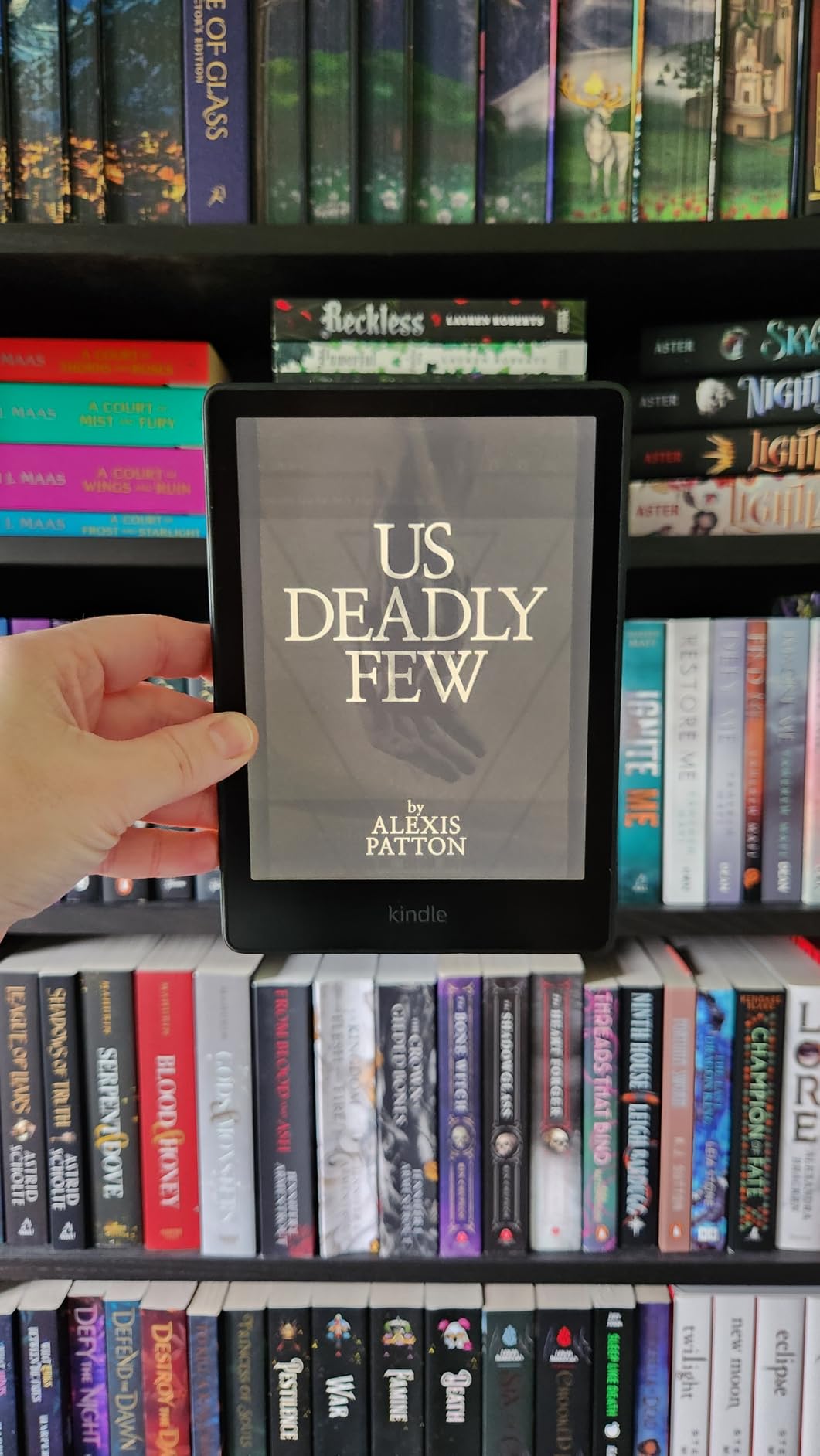 Us Deadly Few (Us Dark Few Series Book 2) eBook : Patton, Alexis ...