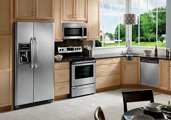 Amazon.com: Frigidaire Stainless Steel 4 Piece Appliance Package #99 ...